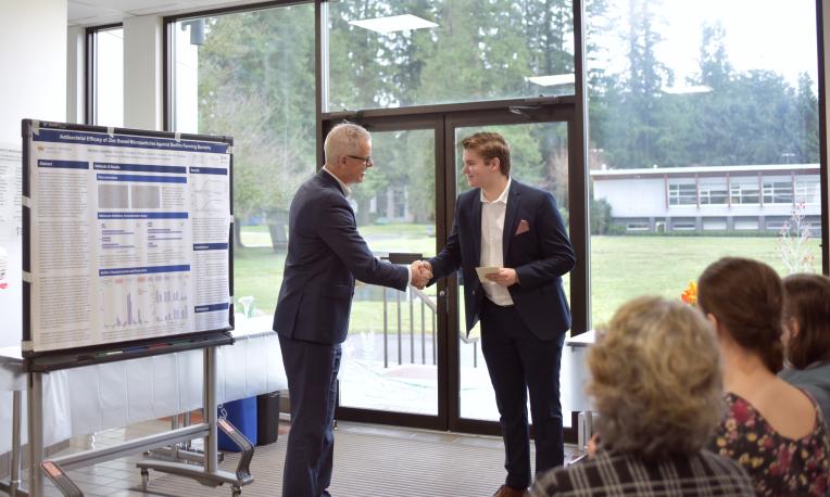 TWU student wins Microbiology Murdock Poster Prize at the 2023 Murdock ...