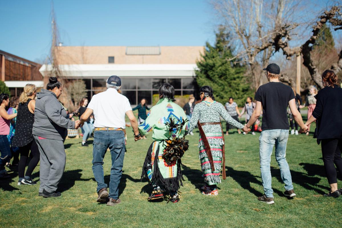 Welcoming traditional and Indigenous ways of knowing within teacher ...